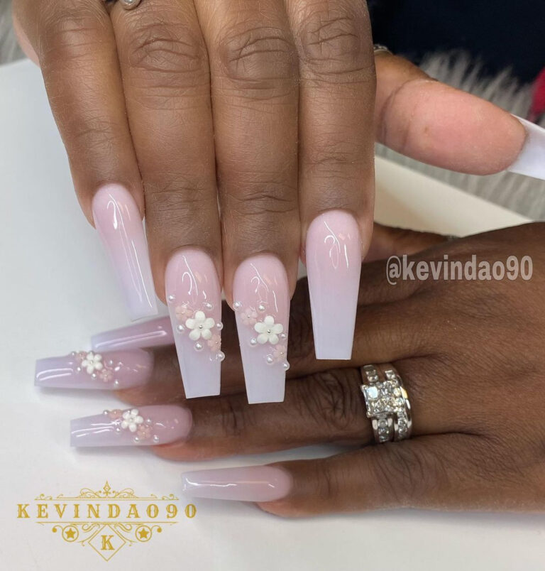 30+ Eye-Catching Prom Nails You Must Copy