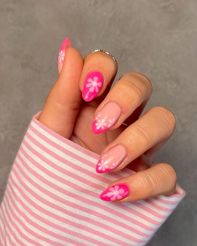50 Best Short Spring Nails You'll Want to Try